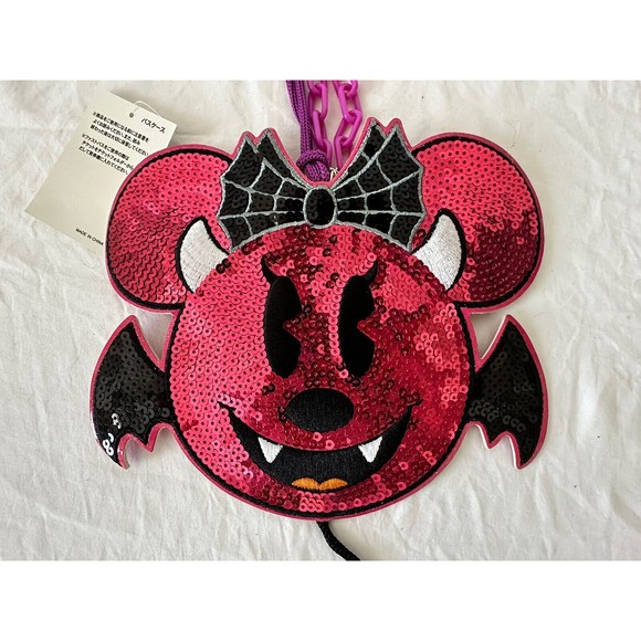 Disney | Holiday | Tokyo Disney Halloween Minnie Mouse Vampire Bat Card ...
